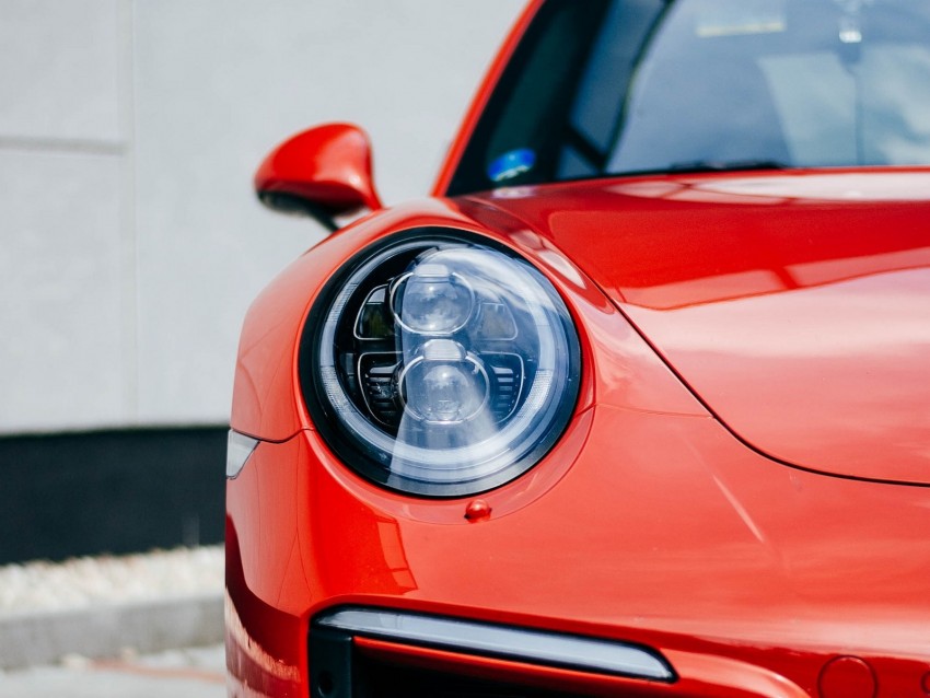 Free download | HD PNG car red front view headlight closeup 4k ...