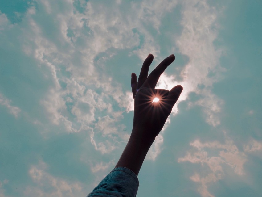 Free download | HD PNG hand fingers sun sun rays sky gesture 4k ...