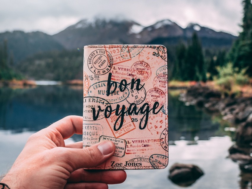 Free download | HD PNG hand travel document cover 4k wallpaper | TOPpng