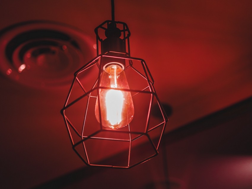 Free download | HD PNG lamp bulb red light lighting 4k wallpaper | TOPpng