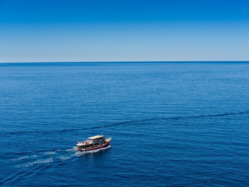 Free download | HD PNG sea ship horizon ripples water 4k wallpaper | TOPpng