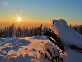 Winter Snow Sunset Fence Sky Trees Png - Free PNG Images | TOPpng